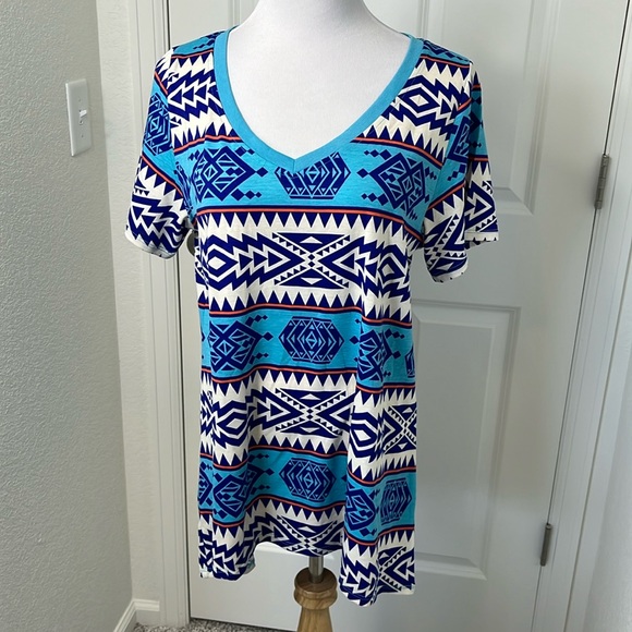 LuLaRoe | Tops | Nwt Lularoe Christy T Large | Poshmark